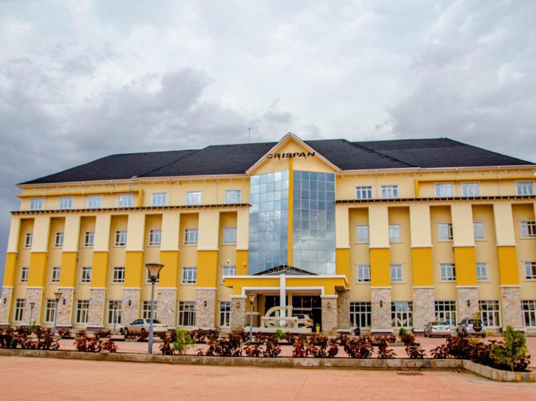 Crispan Suites And Event Center - Jos