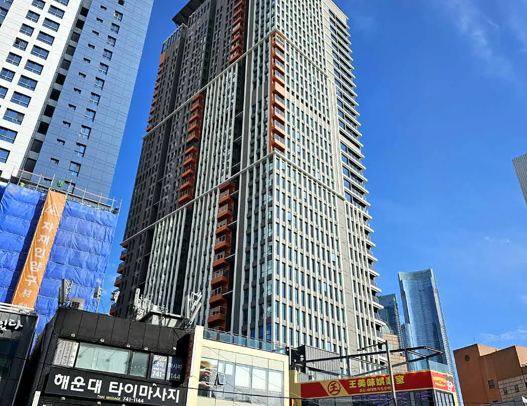 Raviens - Busan