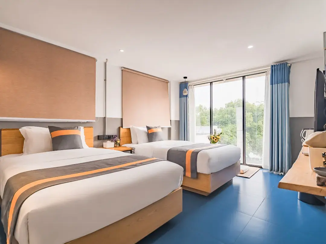 Xihu Yingxiu Xinsu Guesthouse - Huizhou