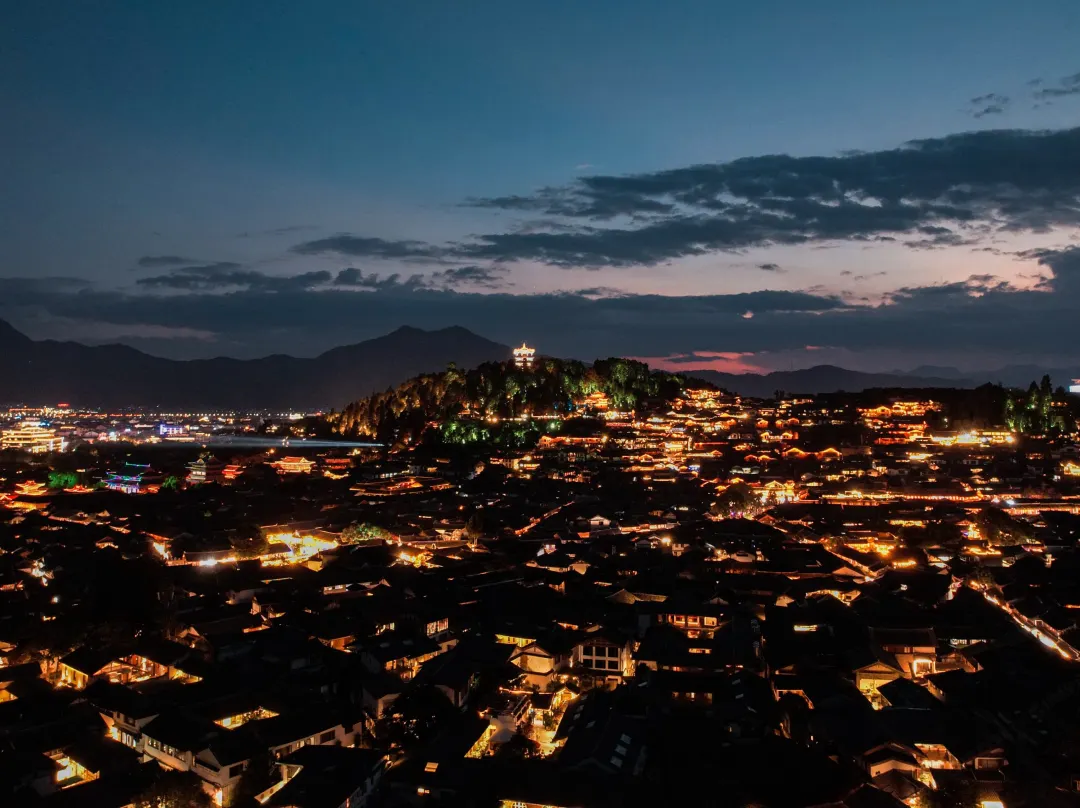 Encounter Retreat · Meet Again | Scenic Serenity Hotel (Old Town Waterwheel Branch, Lijiang​ - Lijiang