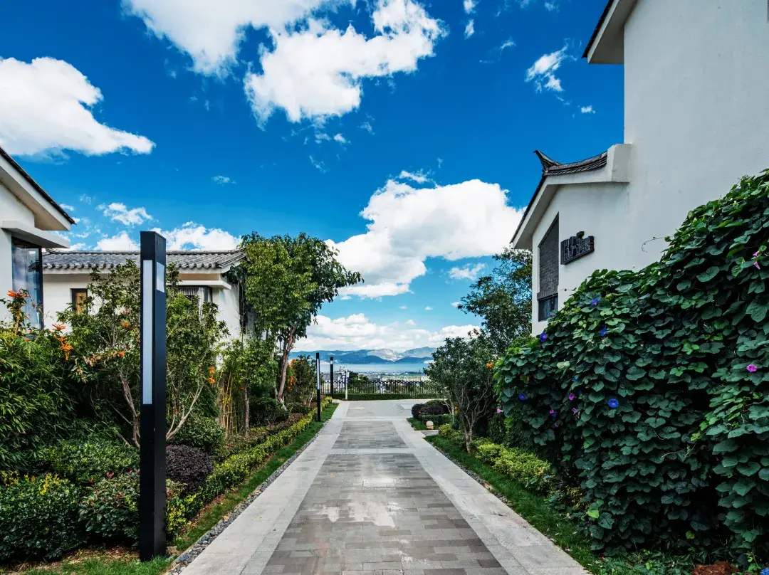 Dali Mangan Tangcangshan Light Luxury Resort Courtyard Inn - Dali