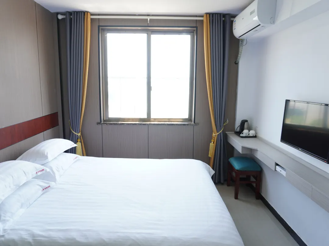 Anqing No.1 Pier Hotel - Anqing