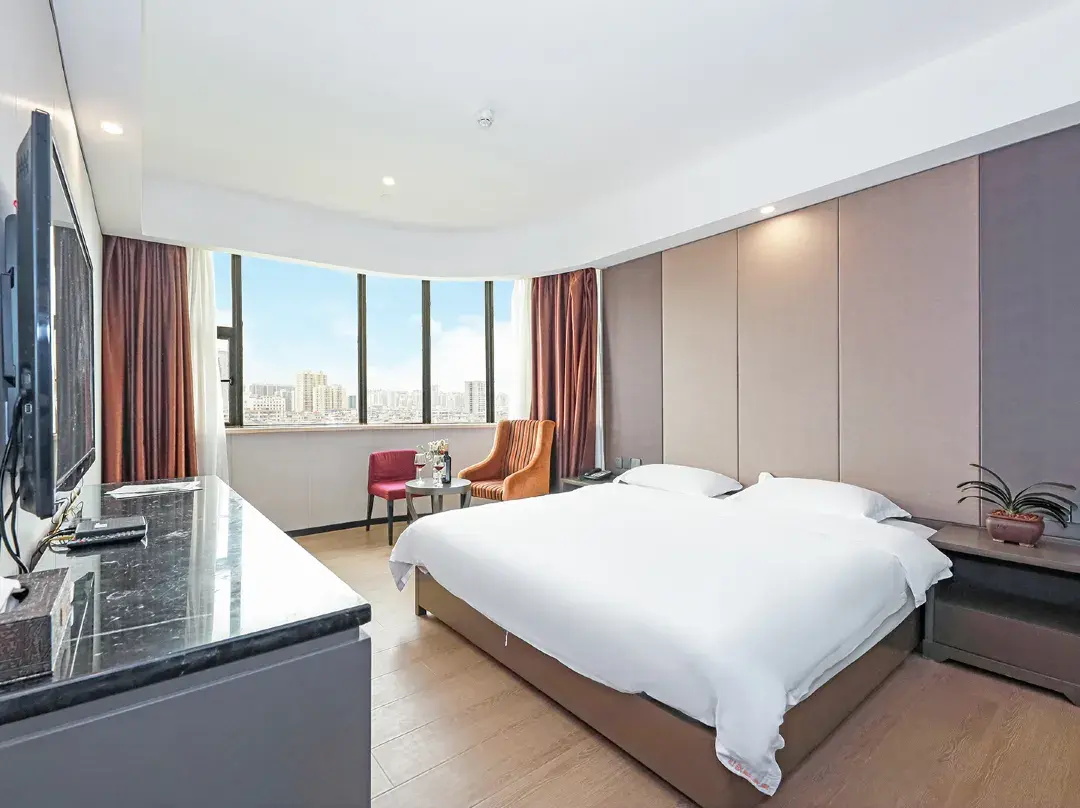 Yiguo Fengqing Holiday Hotel - Beihai