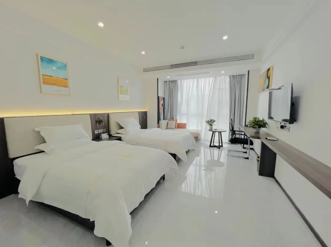 Lvju Hotel - Yichun