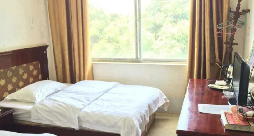 Runfu Hotel - Baise