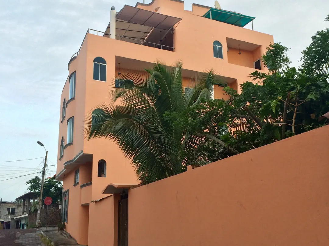 Torre Mar Galapagos - Puerto Ayora