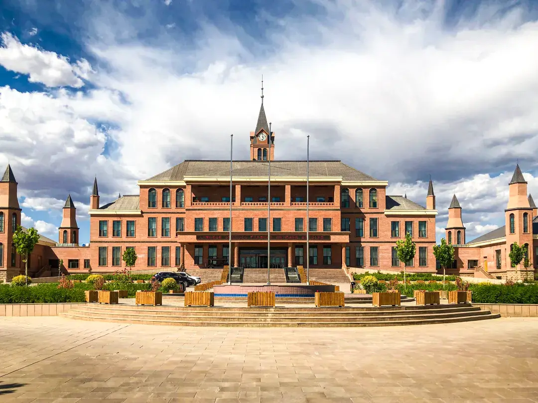 Huoshanhong Hotel - Turpan