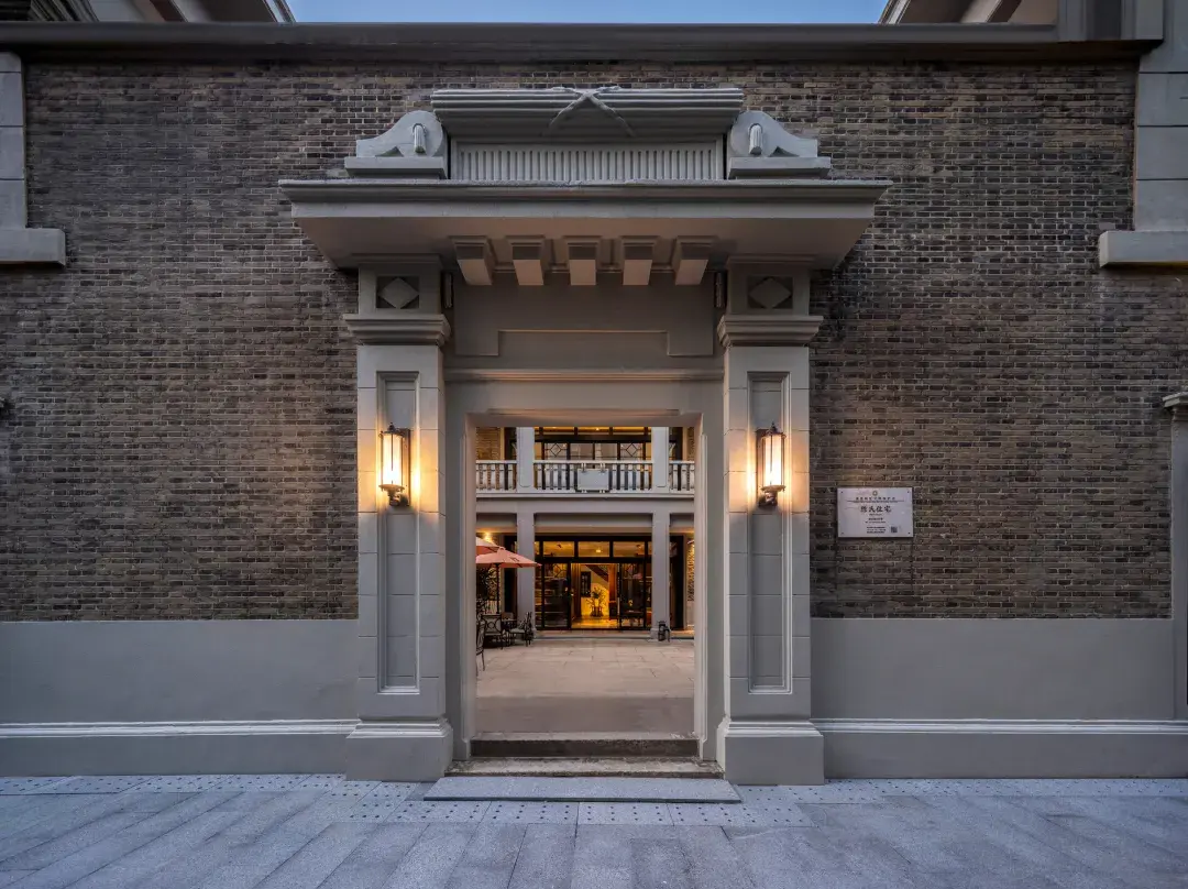 Blossom Manoir Lujiazui · Oriental Treasury - Shanghai