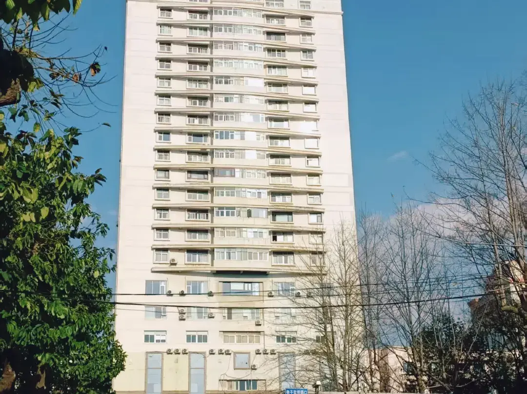 Bubble Xiaozhu Hotel - Kunming