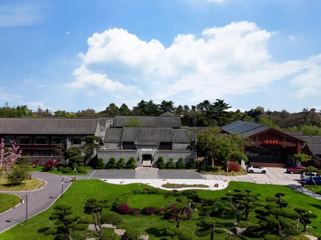 Yangzhou Slender West Lake National Medical College Heyi Hotel - Yangzhou