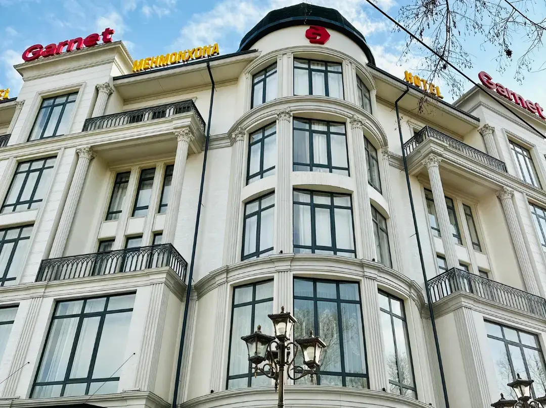 Garnet Hotel - Taschkent