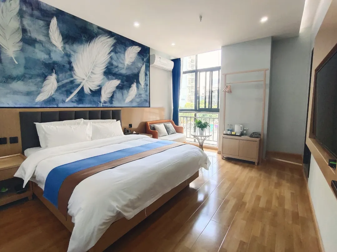 Lincang Kaiyuan Manju Hotel - Lincang