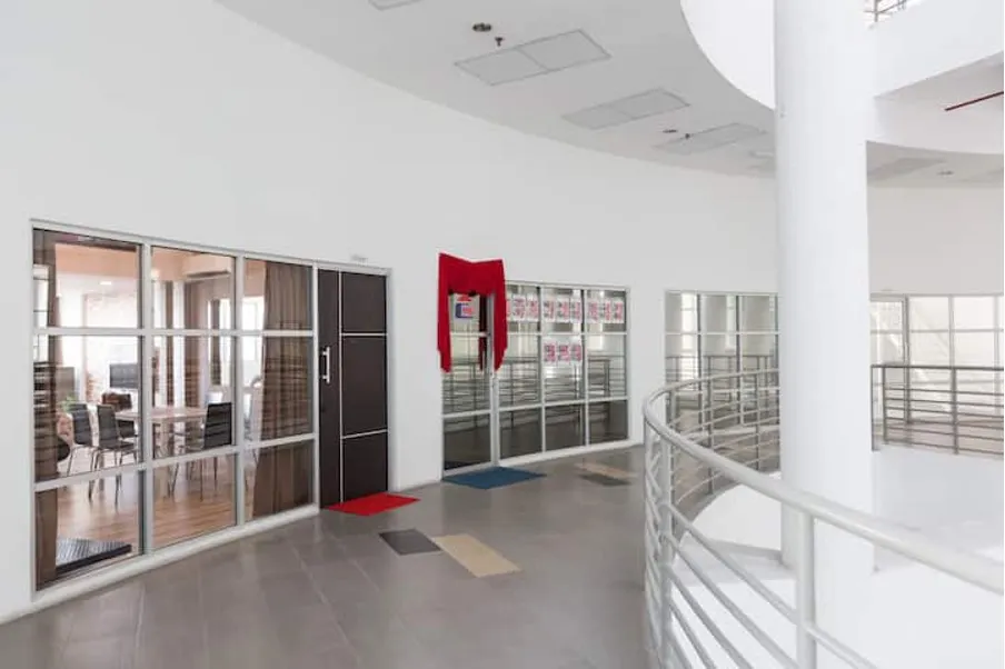 3-bed Exec Suite Rumahku Airport Penang - Bayan Lepas