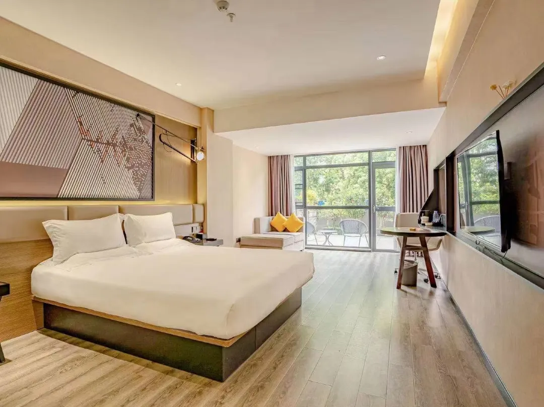 Iu Hotel - Beihai