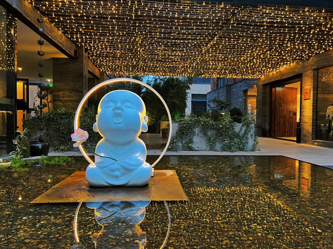 Zigong Zen Post Holiday - Zigong