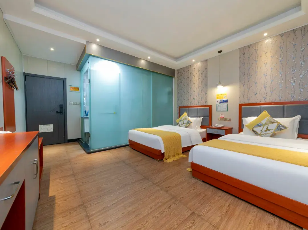 Huaqing Hotel - Nanyang