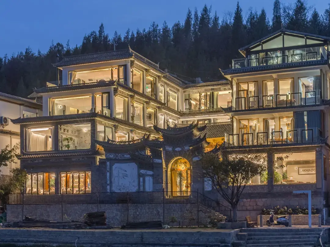 Muhaitingfeng·banshan Seaview Hotel - Dali