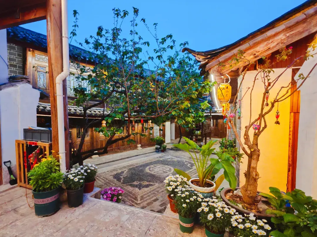 Mai Xiao Mai Resort Courtyard - Lijiang