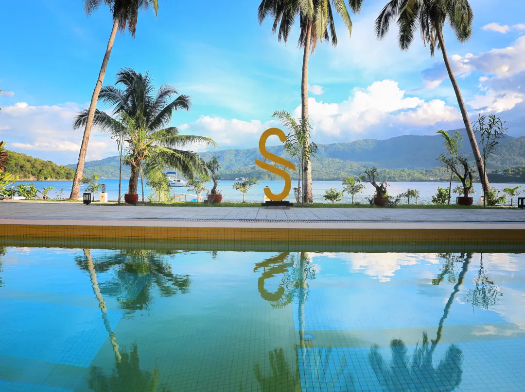 S·hotel - Puerto Galera