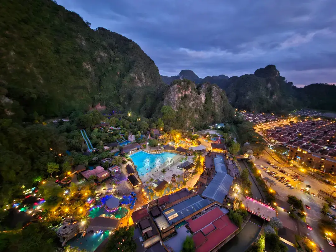 Onsen Premium Suites @ Tambun Ipoh - Tambun