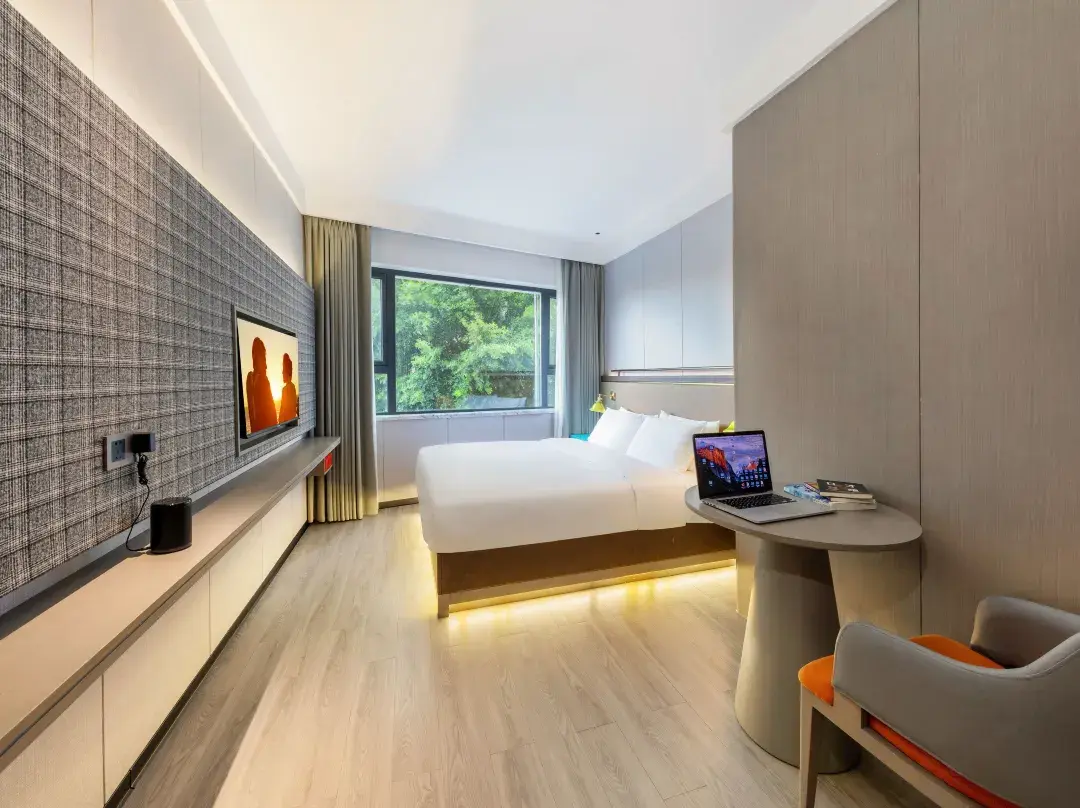 Shenzhen Lilac Hotel - Hong Kong
