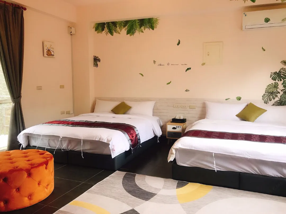 Star Moon Secret Hostel - 푸리 진