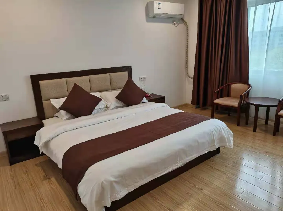 Xuancheng Zhonghe Hotel - Xuancheng