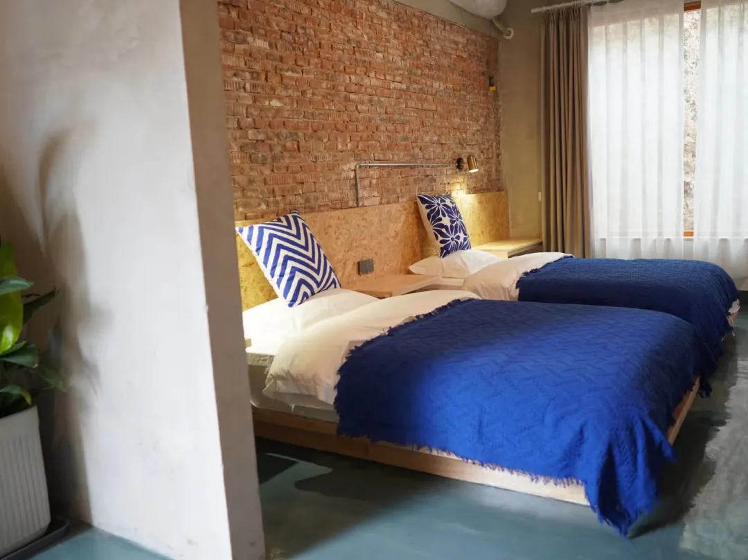 Xi 'An Bottle Flower Coffee Hostel - 