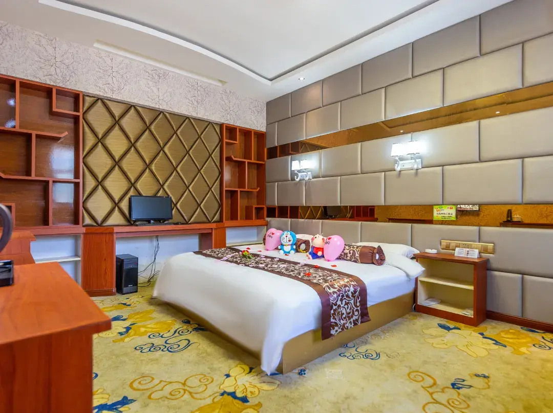 Baiyou Business Hotel - Dingxi