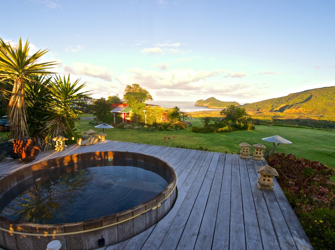 Bethells Beach Cottages - Auckland