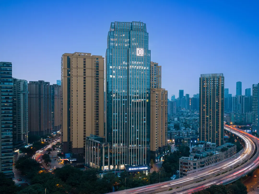 Wanda Yi, Chengdu - Çengdu