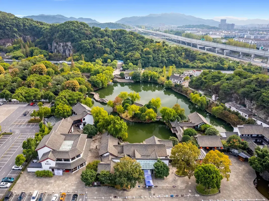 Shaoxing East Lake Fu Lin Yard - Shaoxing