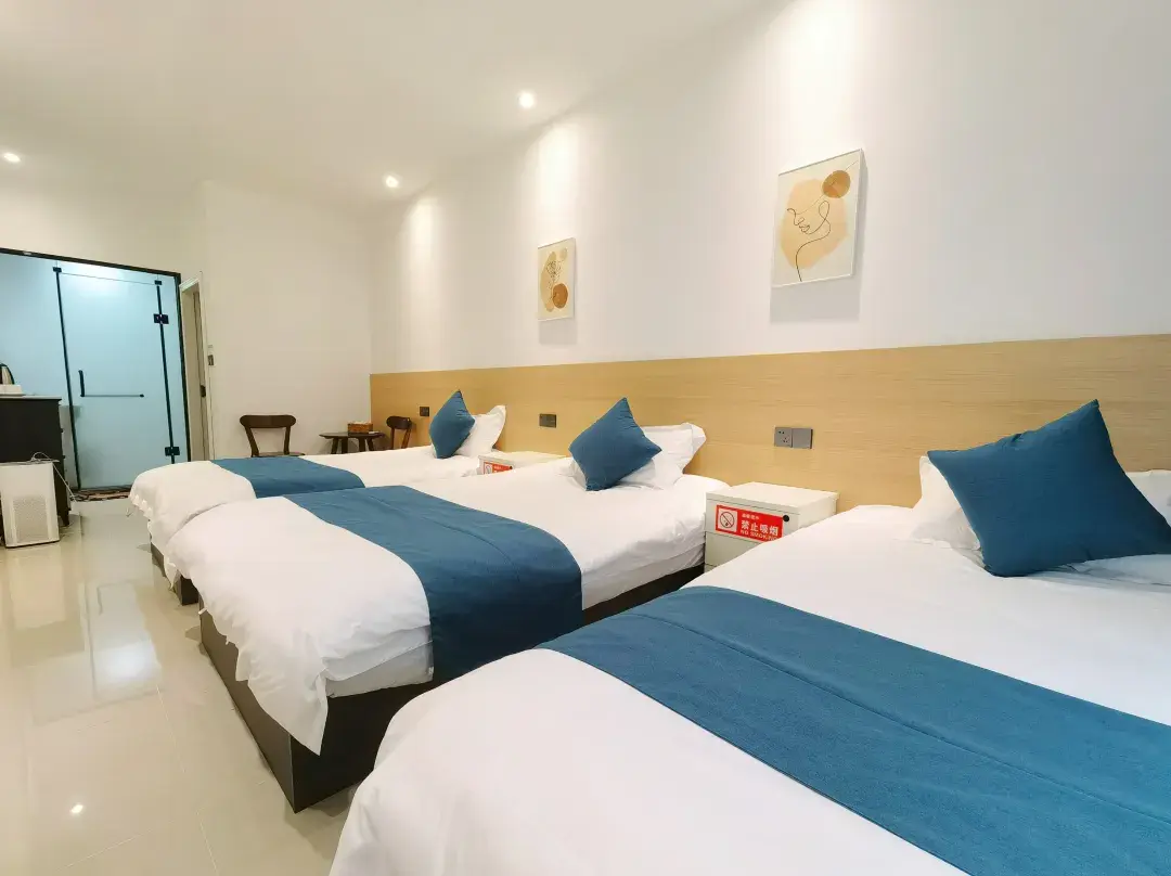 Wwr Hostel & Cafe （Old Town Branch） - Luoyang