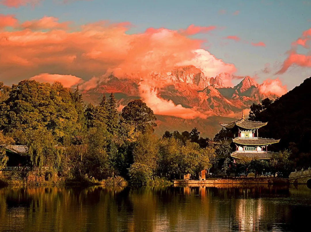 Lijiang Time · Linxi Senxi Snow Mountain Scenic Holiday Hotel - Lijiang