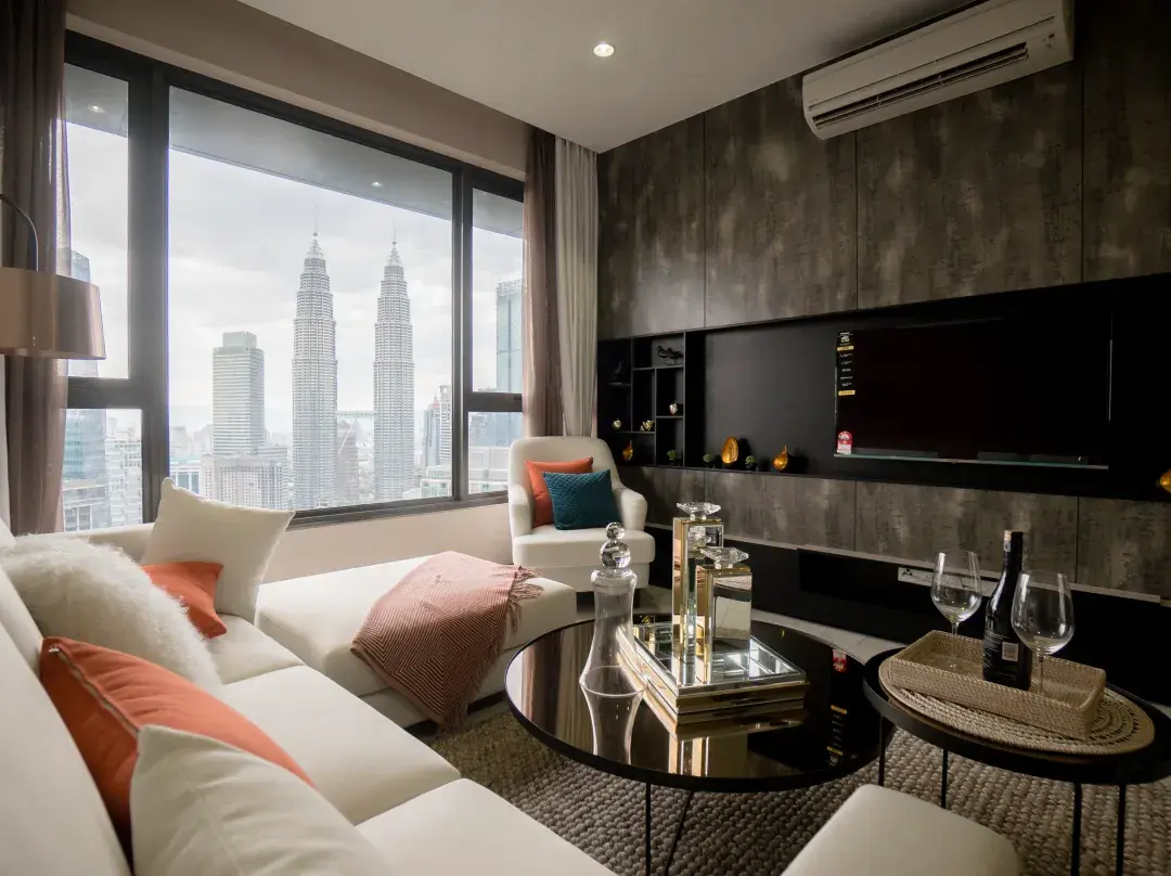 8 Kia Peng - Kuala Lumpur