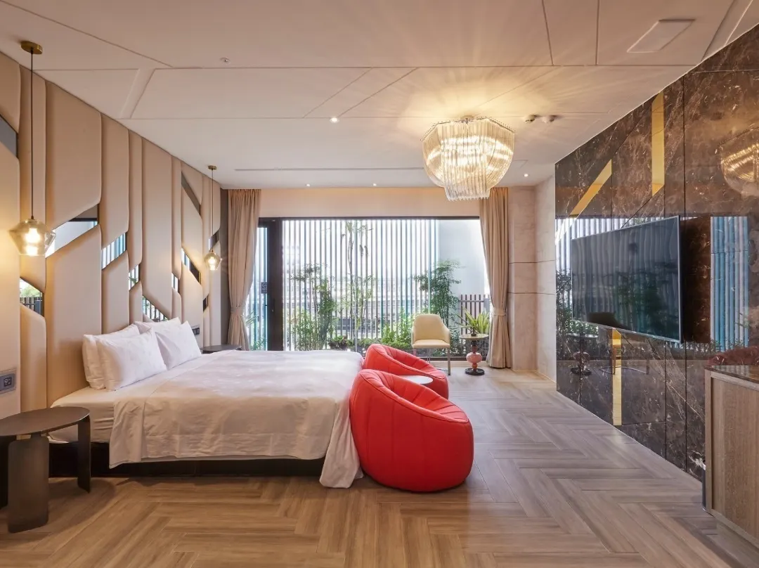 Domo Hotel - 우치 구