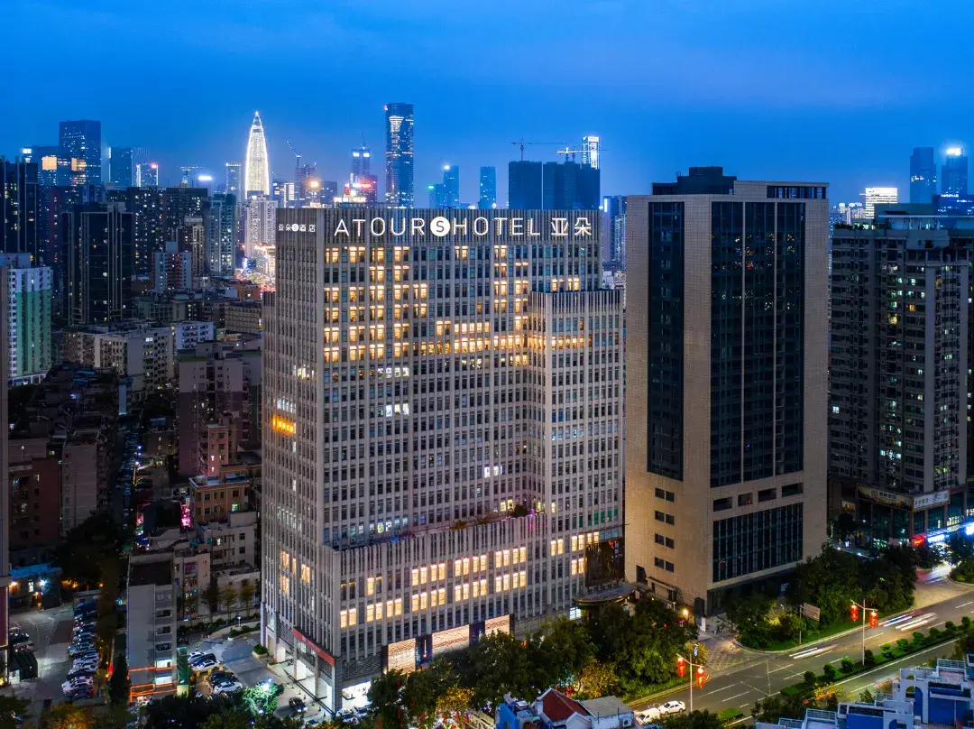 Shenzhen Nanshan Qianhai Atour S Hotel - Hong Kong