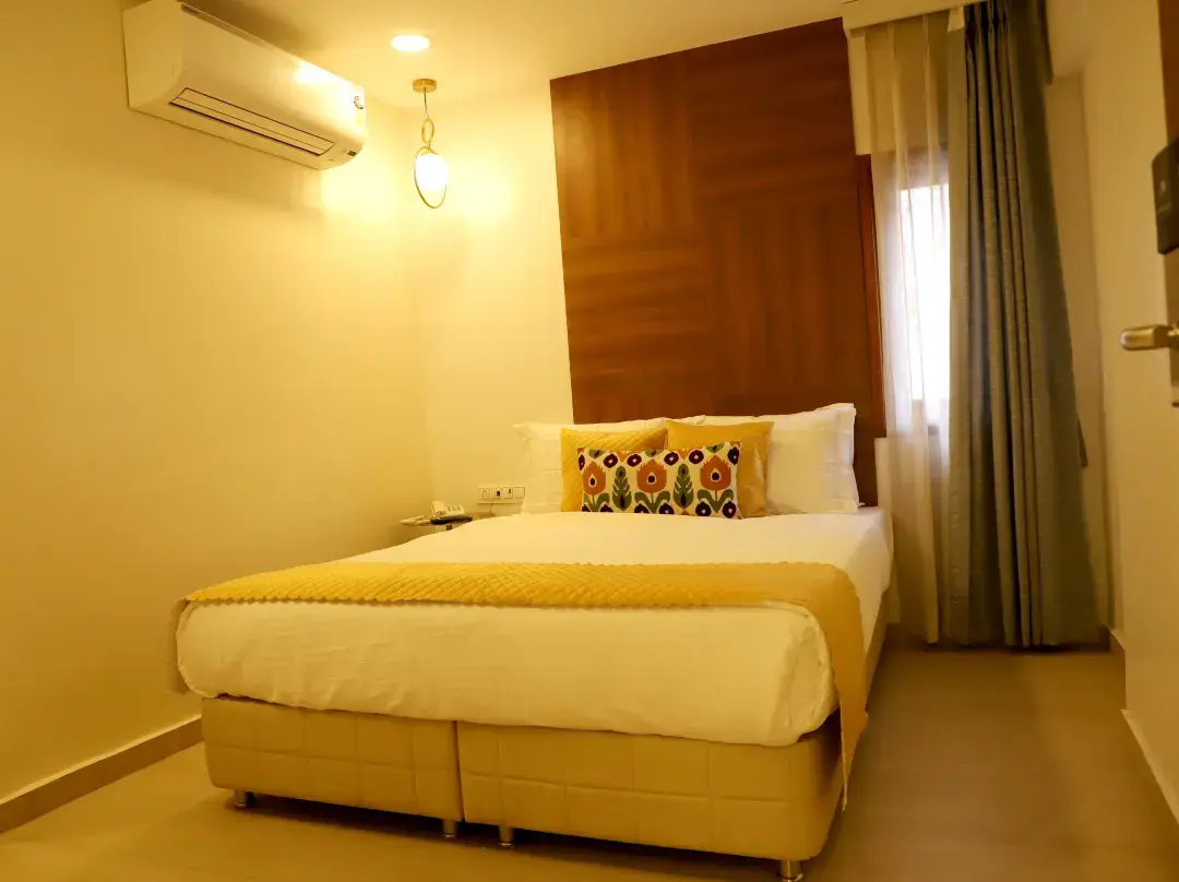 Hotel Hinduja Empire - Surat