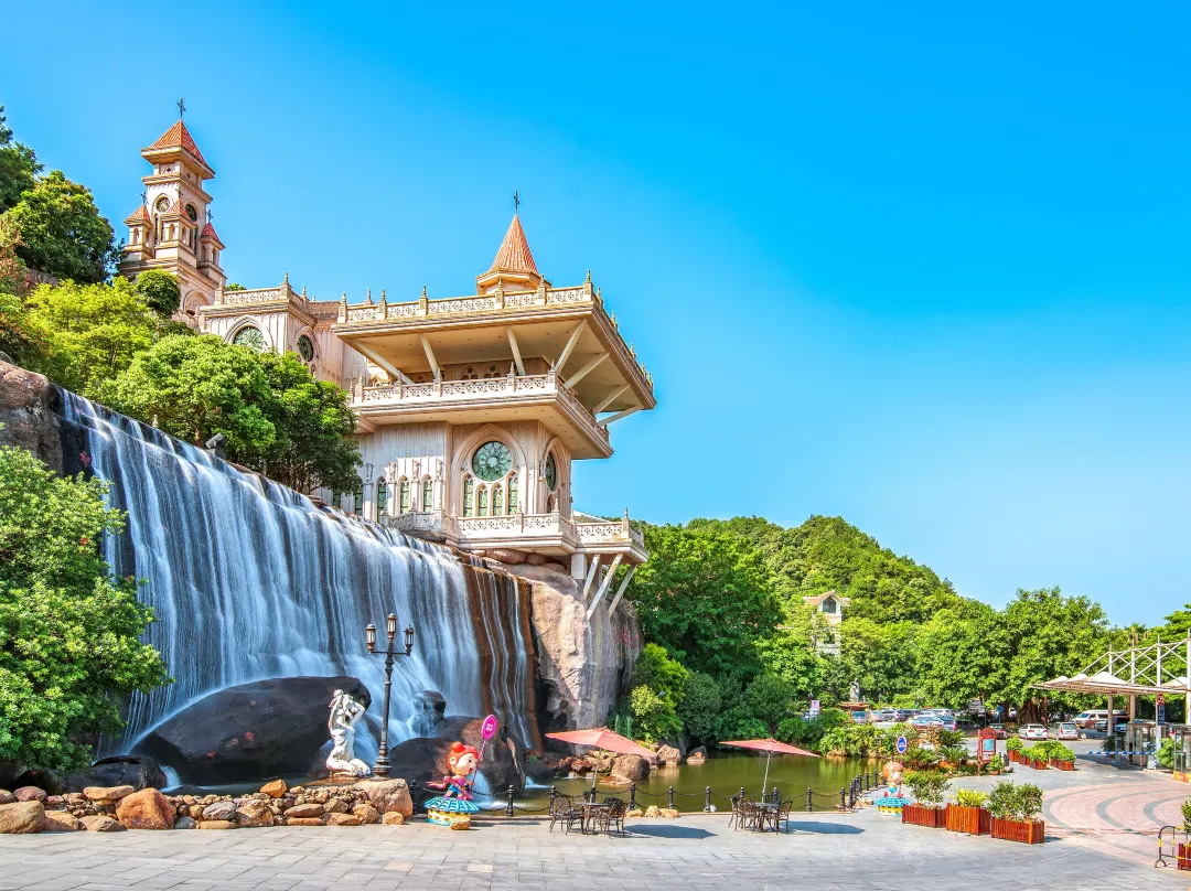 Meizhou Hakka Park Yisujiayuan Hotel - Meizhou