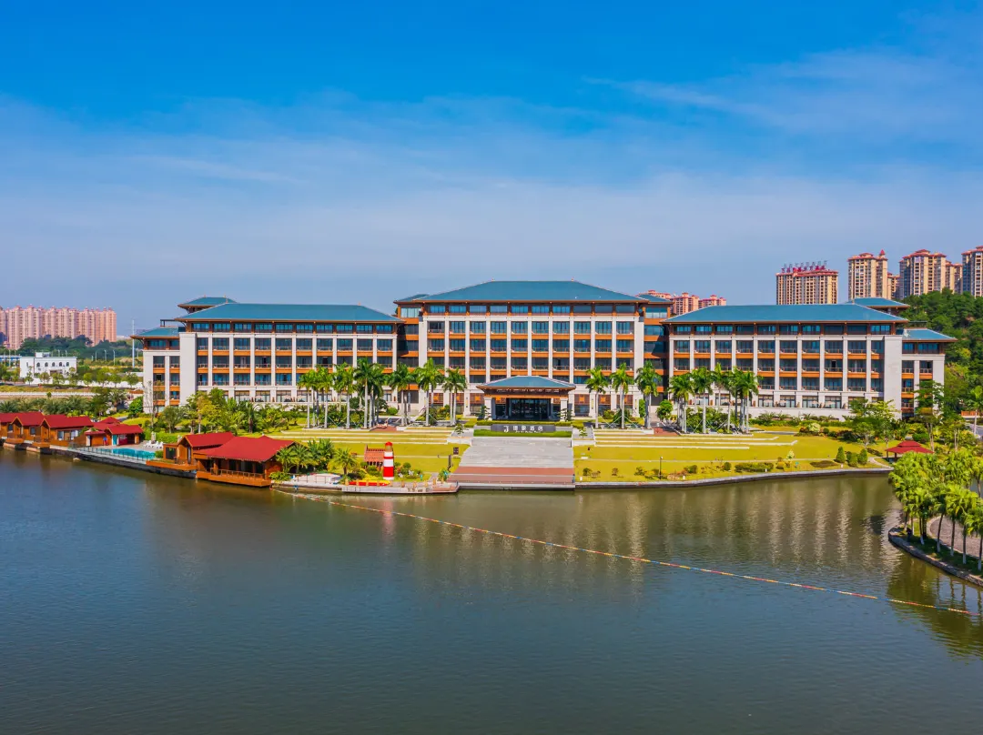 Yulin Jolie Vue Bontique Hotel（kra Bay And Garden Expo Garden） - Yulin