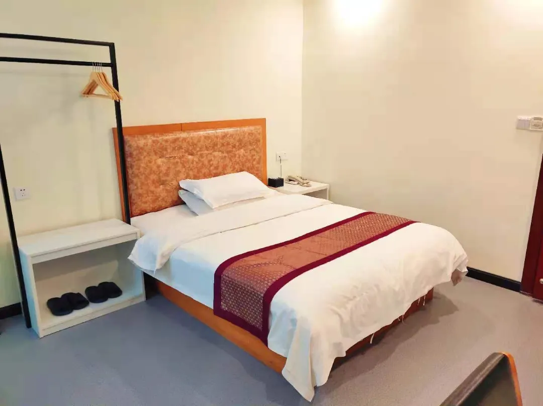 Huahuitong Hotel - Shaoguan