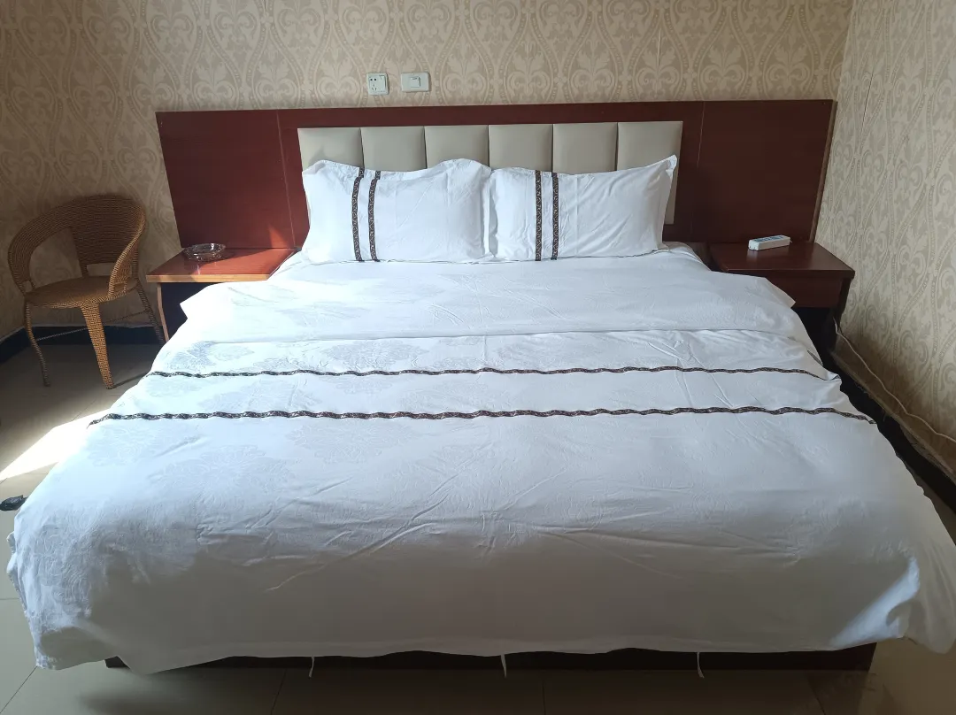 Qujing Xingwang Hotel - Qujing
