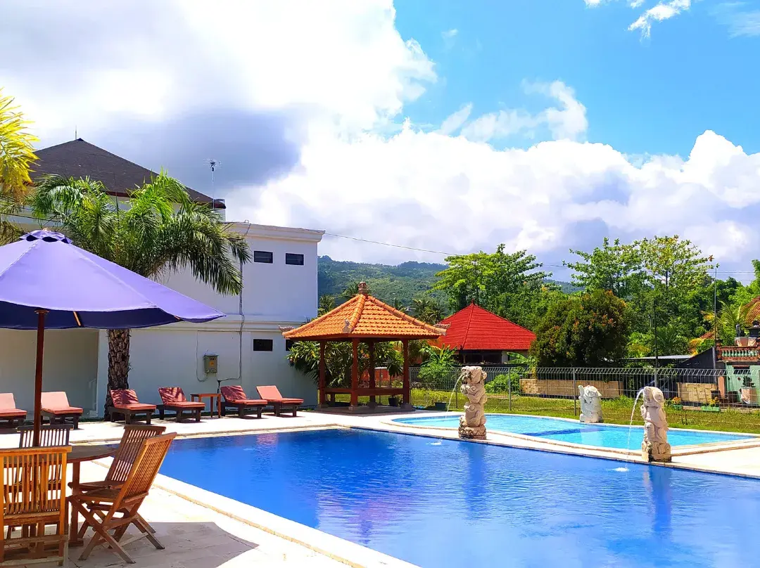 Puri Lovina Hotel - بالي