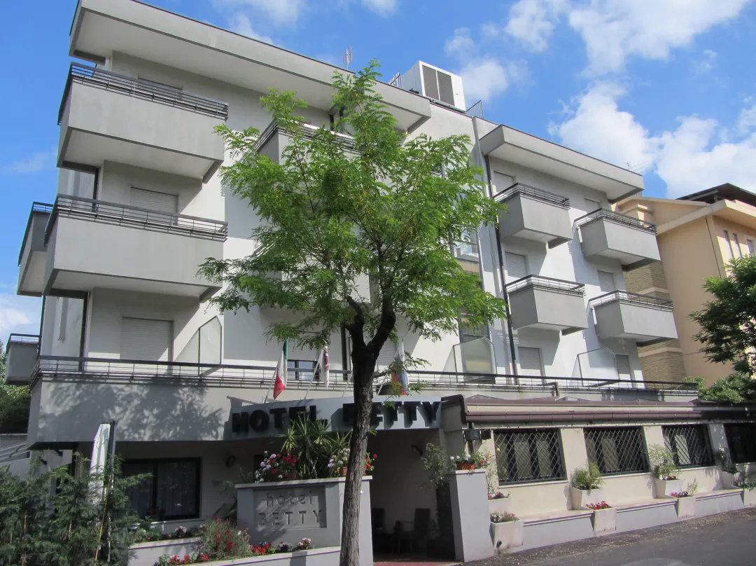 Hotel Betty Personal Style And Beach Village - Rimini