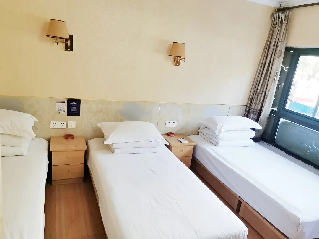 Jiahong Hostel - 上海