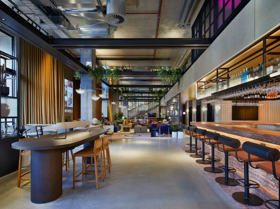 Moxy Sydney Airport - Sydney