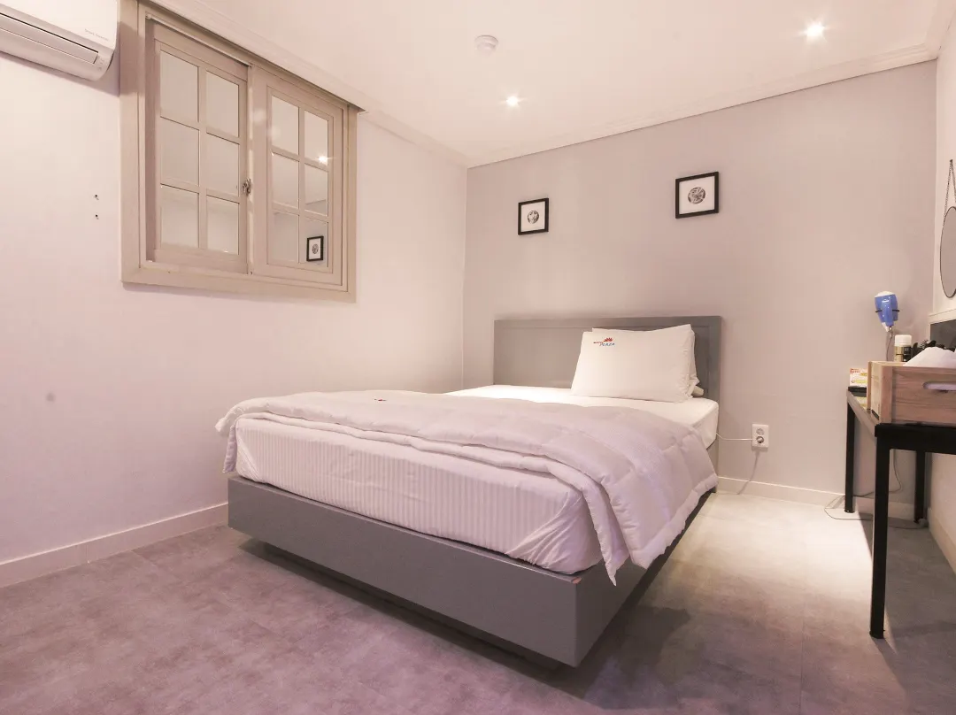 Daegu Dongseongno Plaza - Daegu