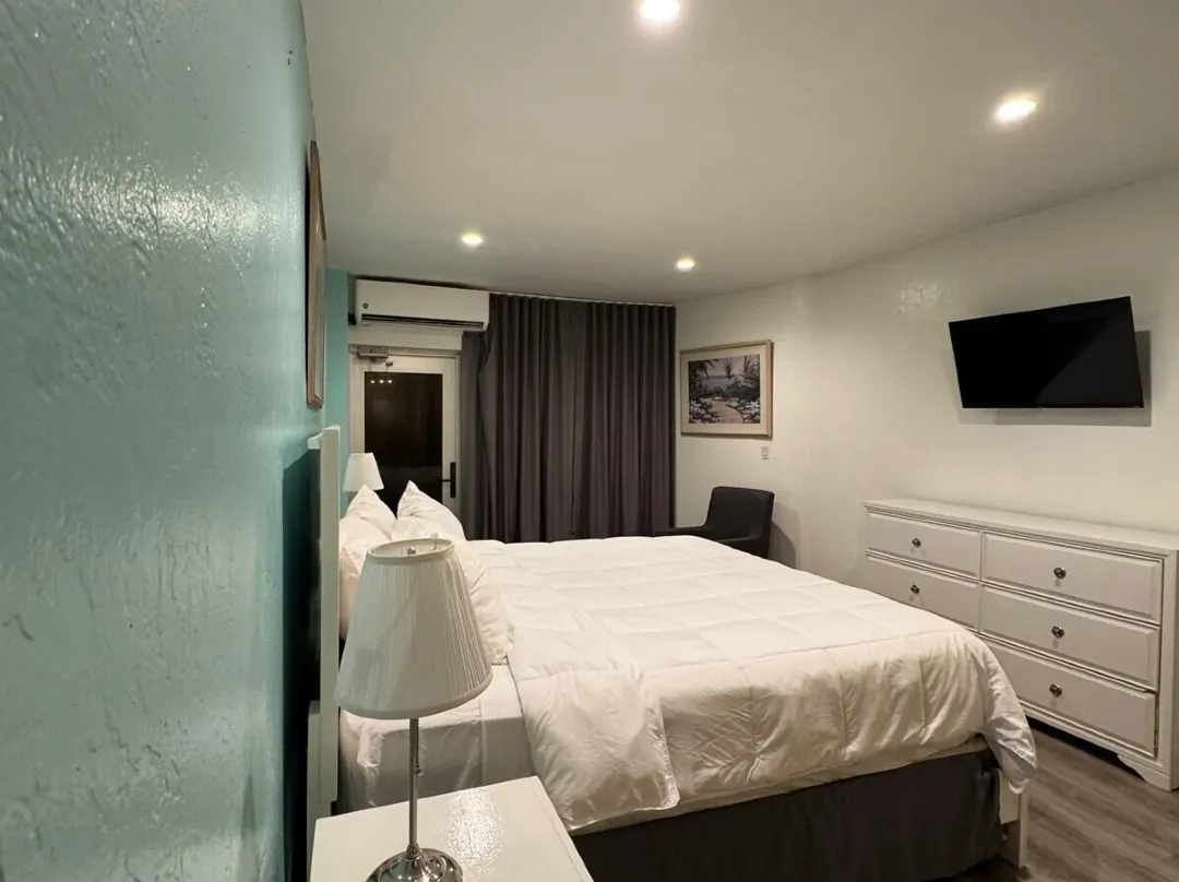 Stardust Hotel - South Beach, FL