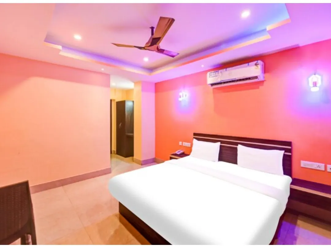 Goroomgo Hotel Sakya Inn Puri - Puri