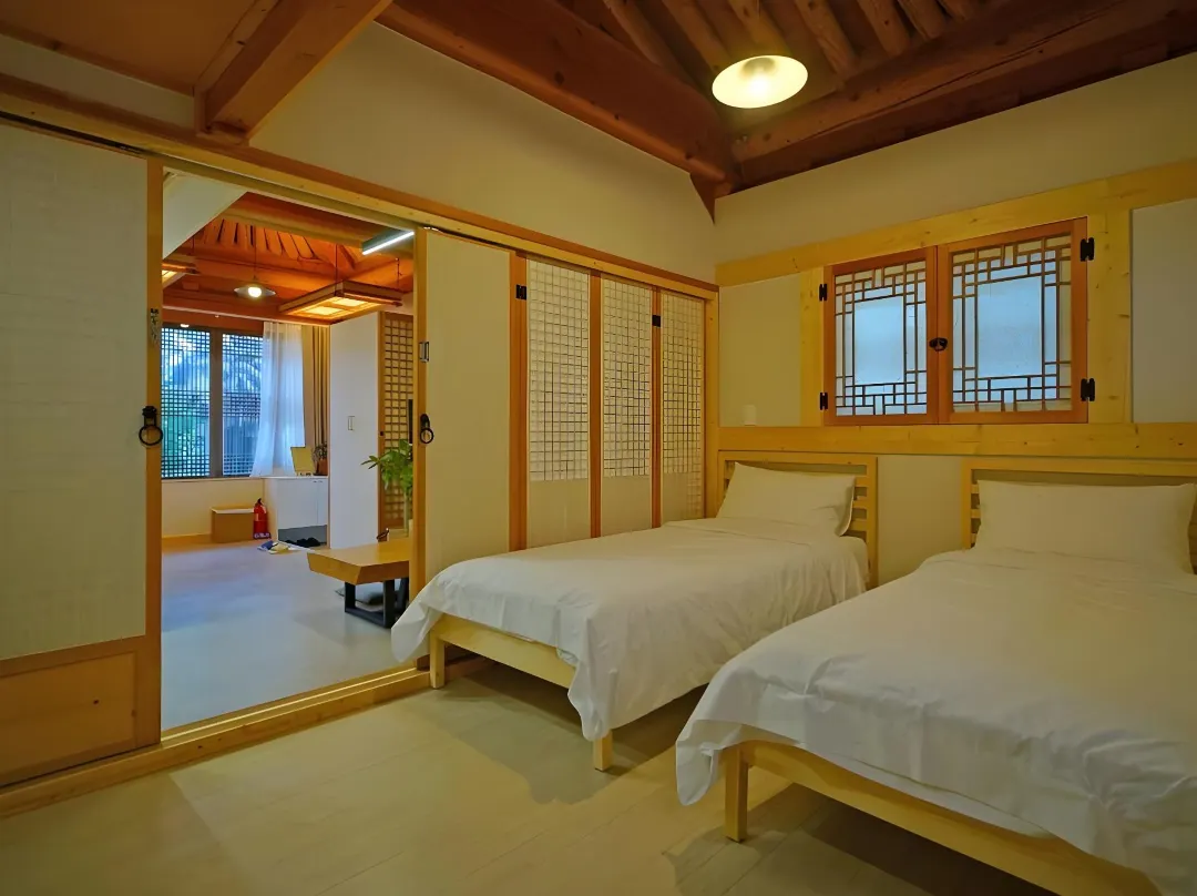 Naru Hanok Stay - Jeonju